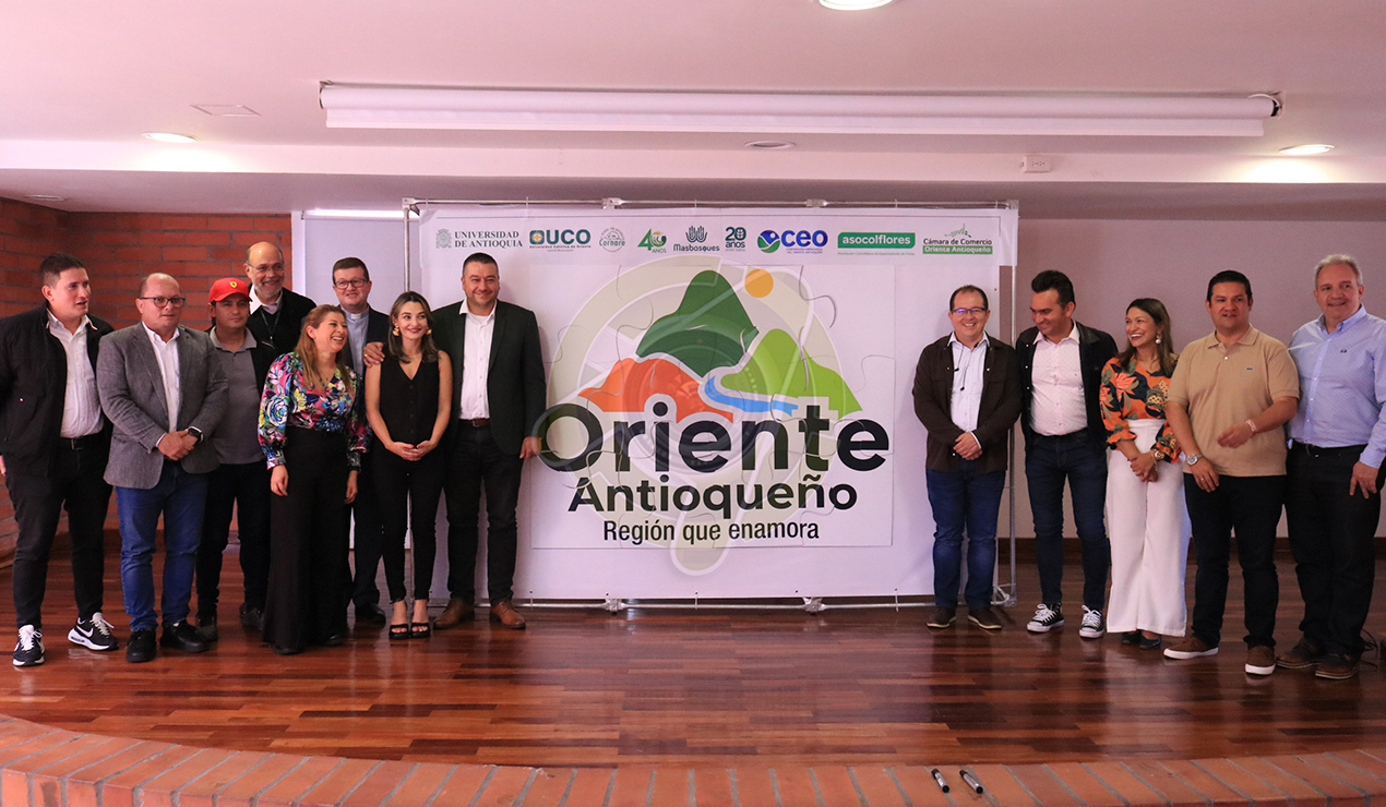 Autoridades firman convenio para planear el Oriente